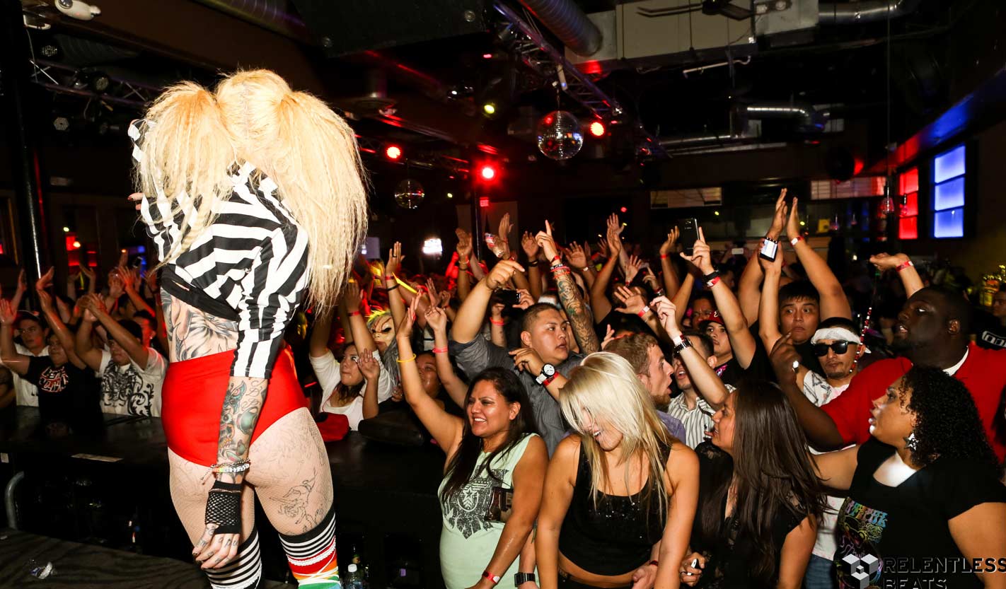 DJ BL3ND @ The FREAK SHOW Costume Ball Phoenix Photos - 10/19/13 ...