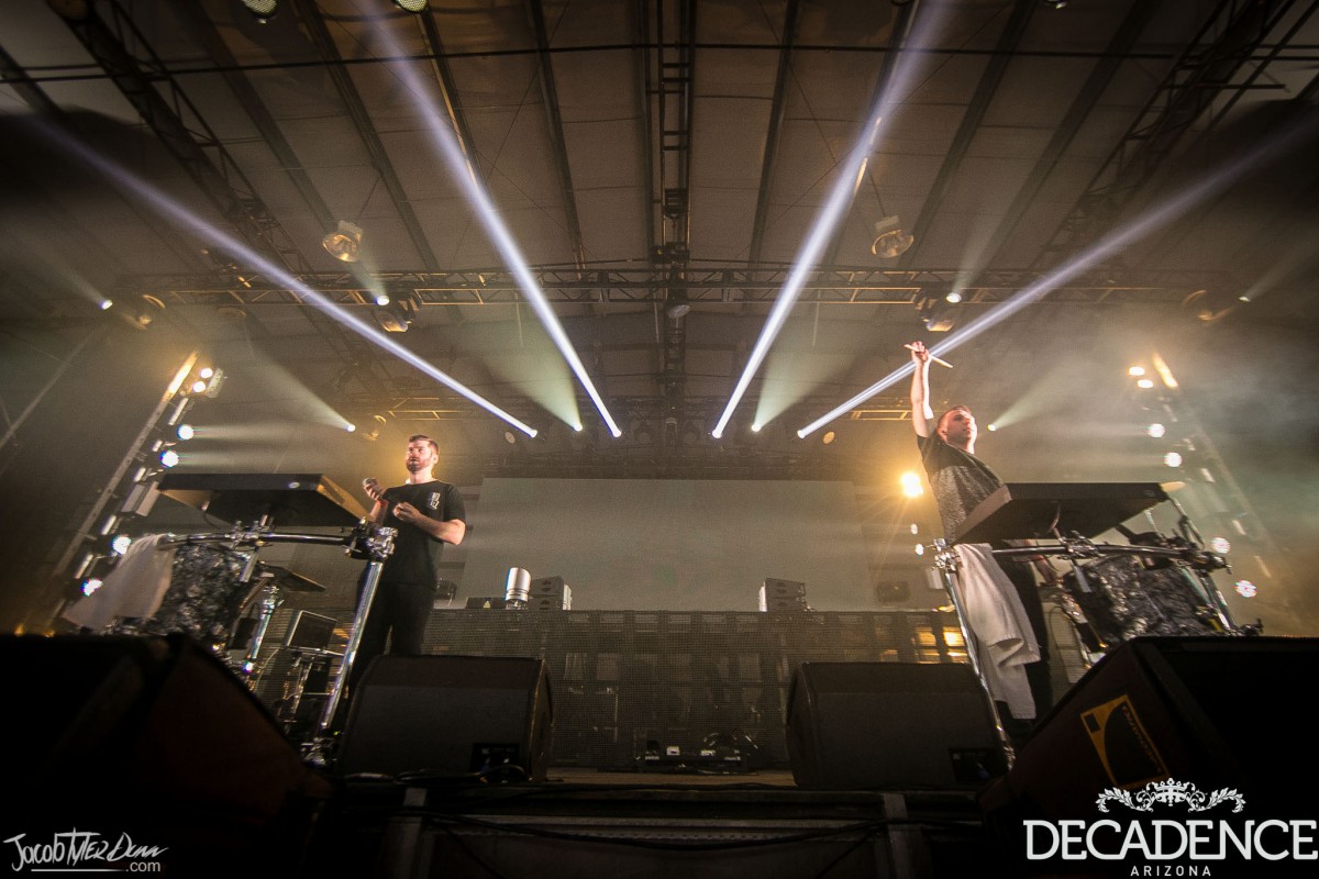 Decadence NYE 2015 – Arizona Chandler Photos - 07/12/00 - Rawhide ...