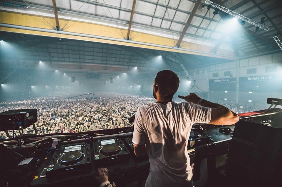 Darren Styles Drops Fiery New Tune | Relentless Beats