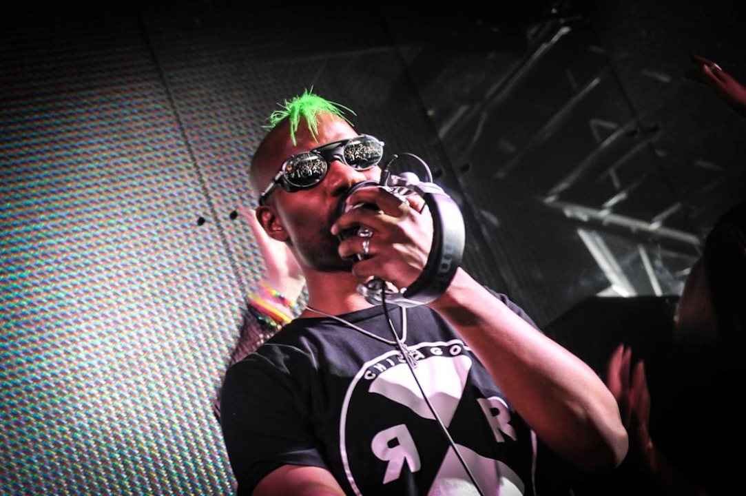 Green Velvet Releases Groovy New Track ‘Discogirl’ | Relentless Beats
