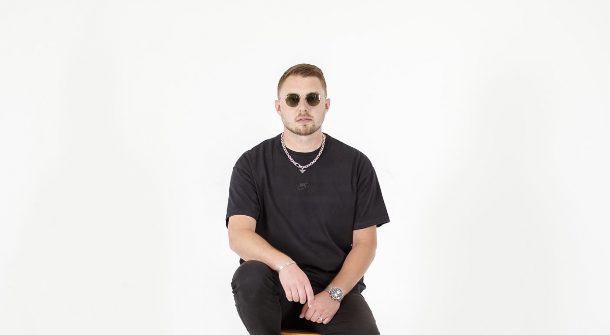 Noizu Takes Us Back with ‘Moon Groove’ | Relentless Beats